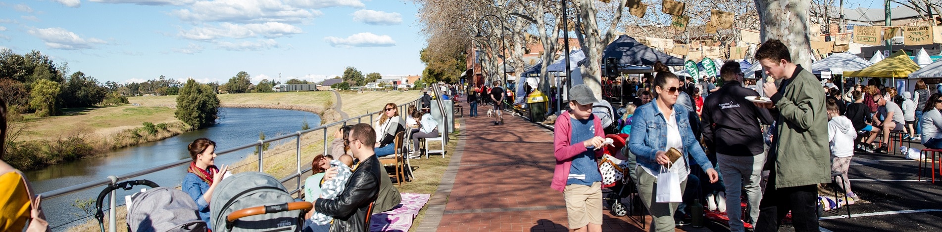Riverside Car Park - The Levee Central Maitland