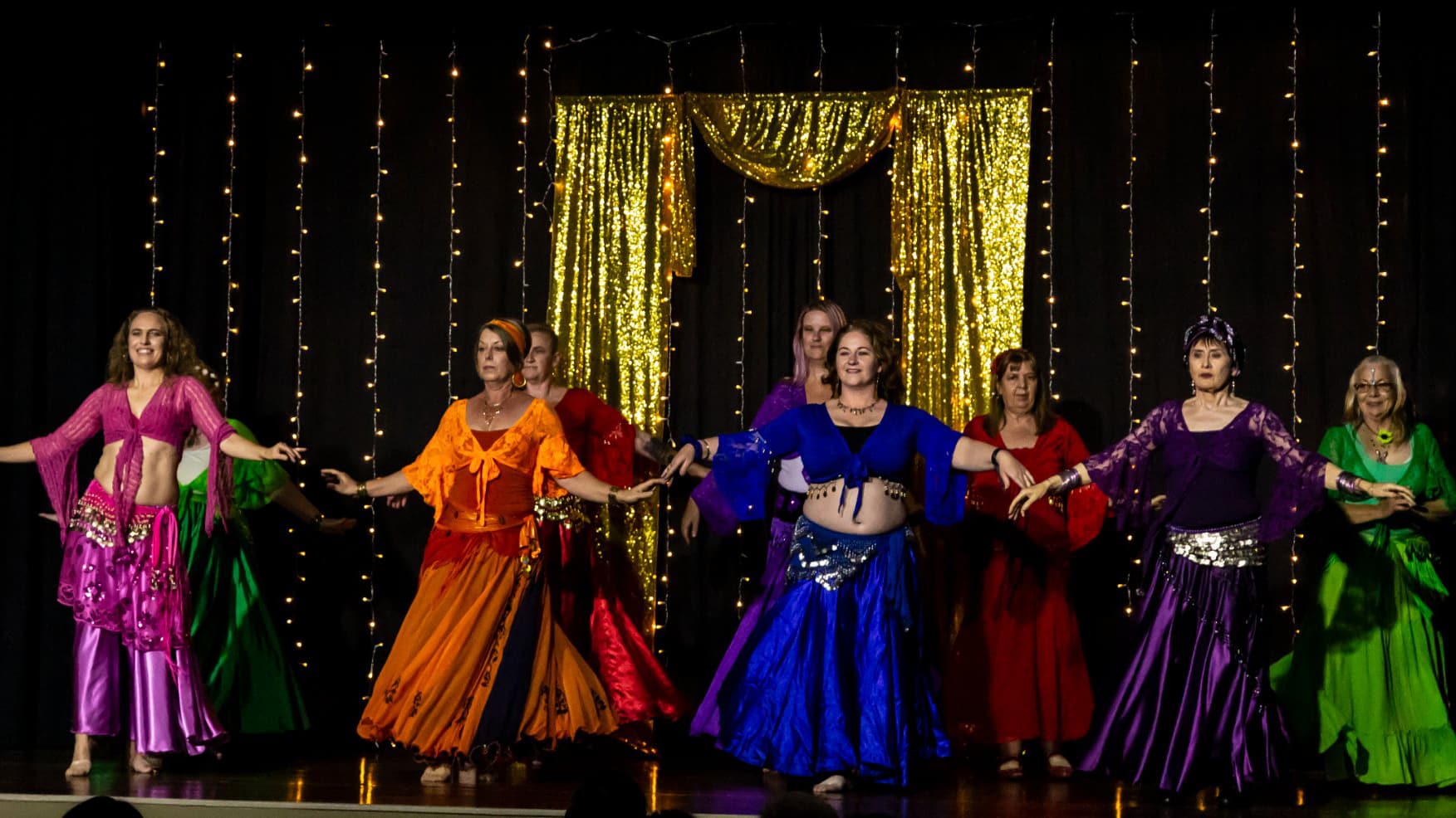 Pop Up Performance – Hunter Shimmy Sisters - The Levee Central Maitland